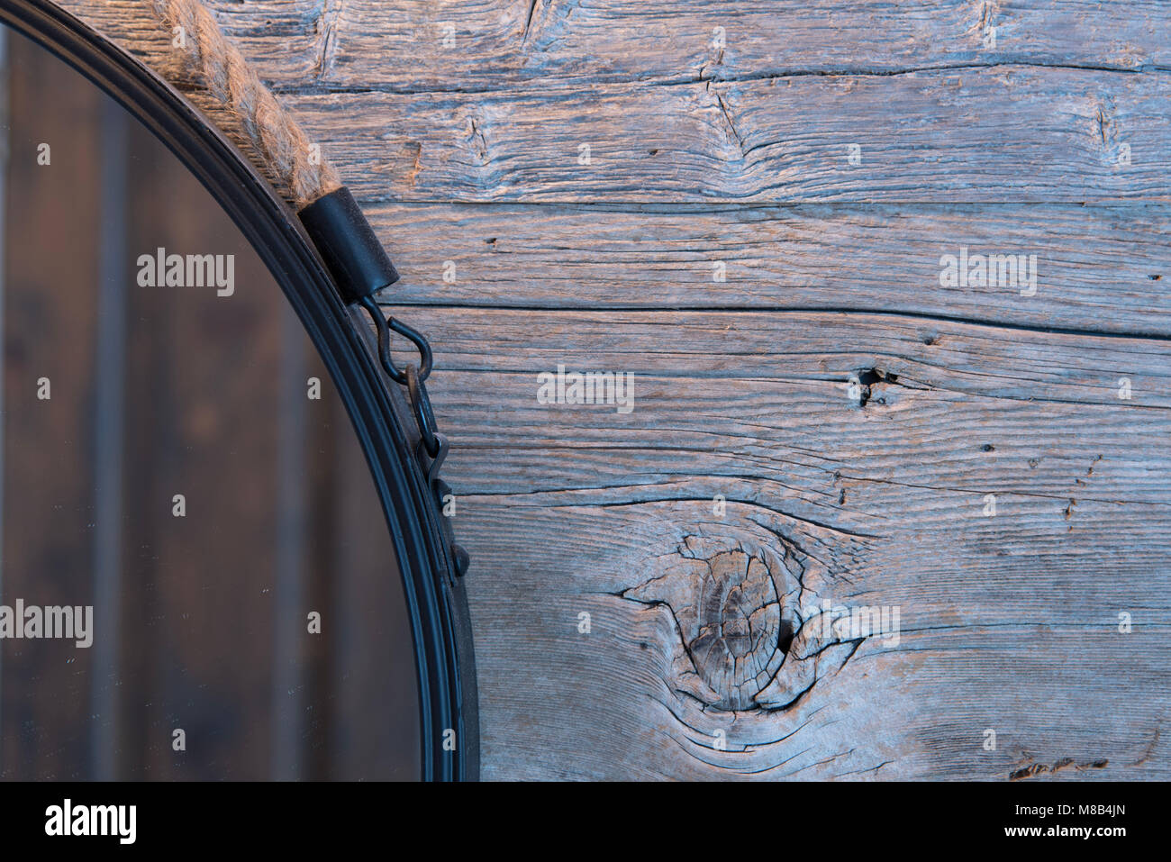 Rustic round bathroom mirror with hemp rope and weathered wood ...