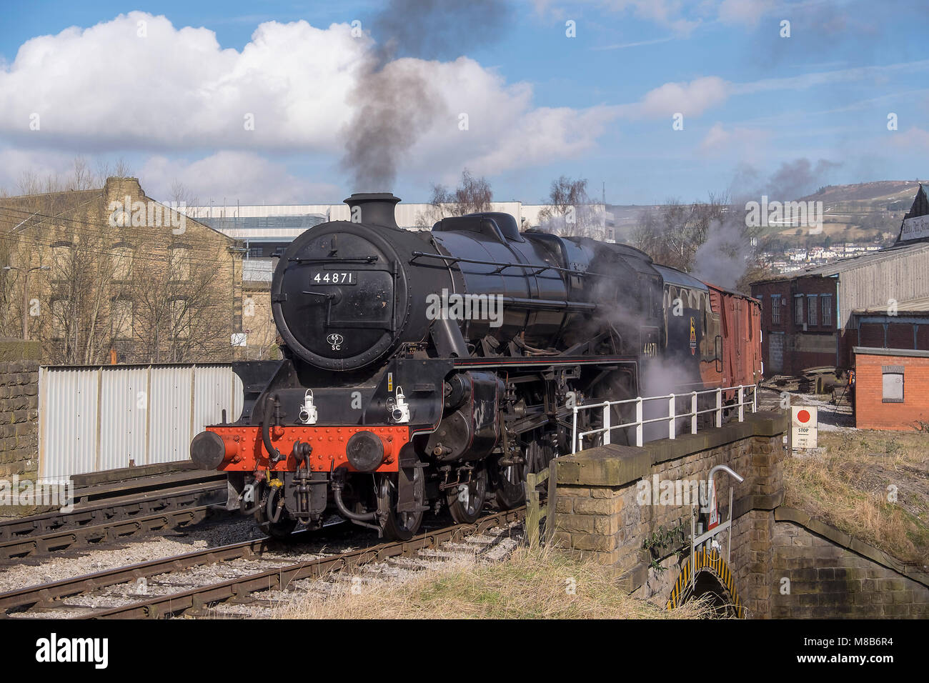 44871 on the Worth Valley Railway Stock Photo - Alamy
