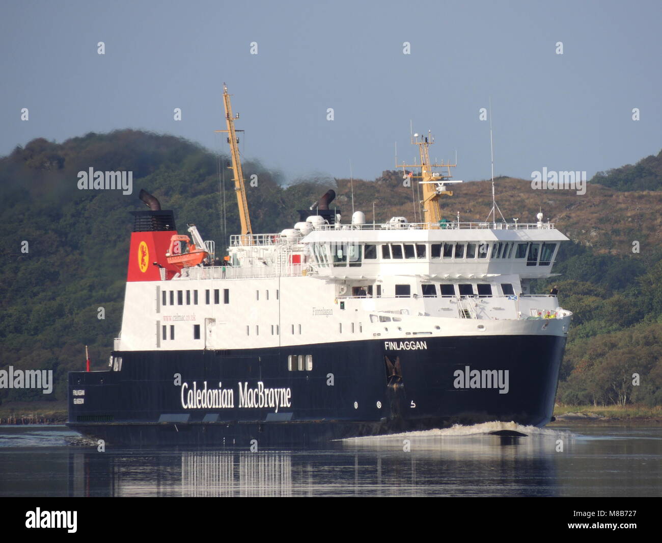 Caledonian macbrayne ferry mv finlaggan hi-res stock photography and ...
