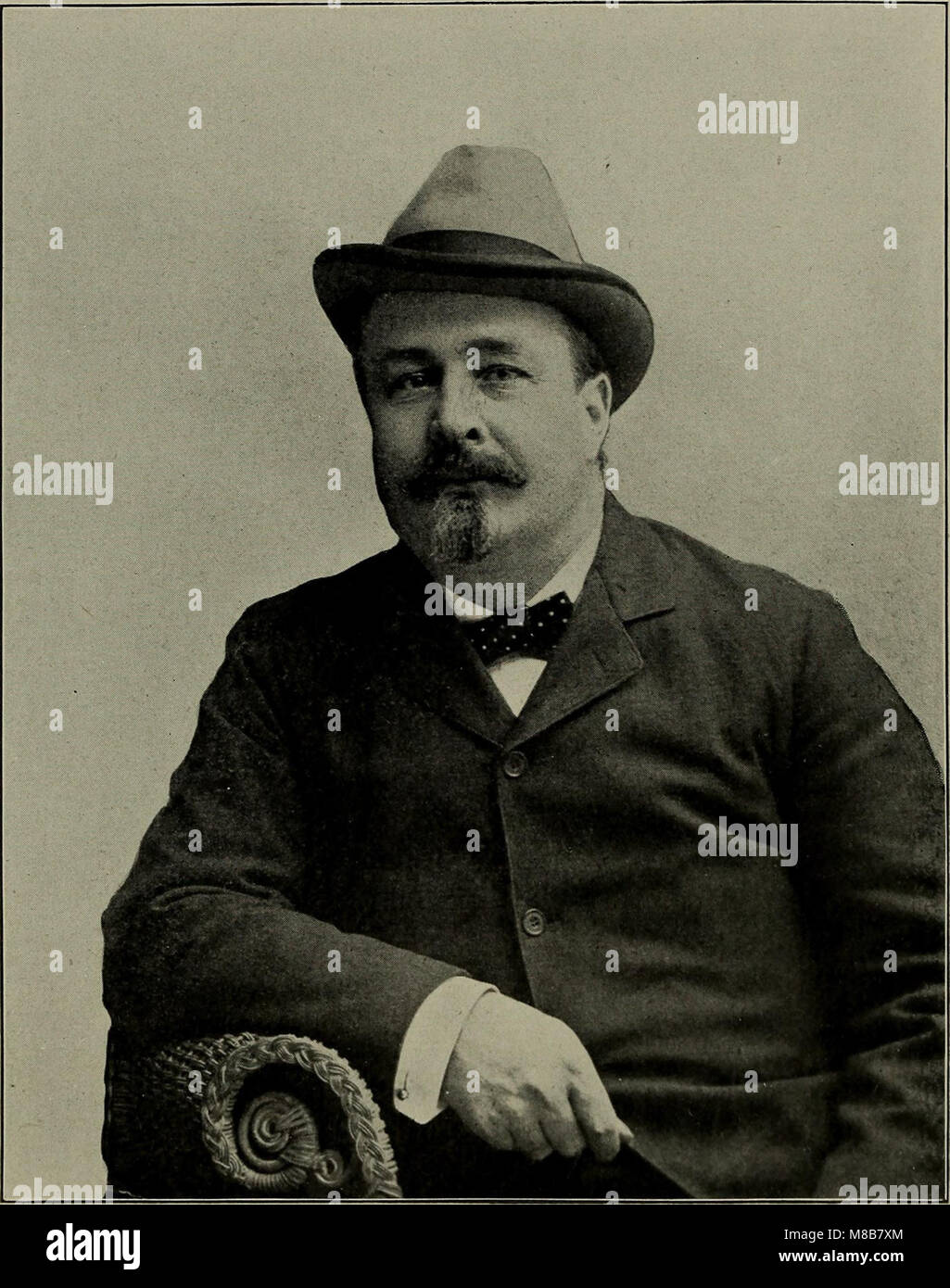 This work details the history of Illinois Republicanism, outlining the ...