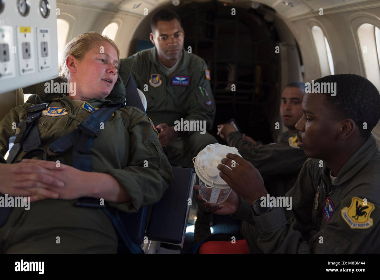 18th aeromedical evacuation squadron hi-res stock photography and ...