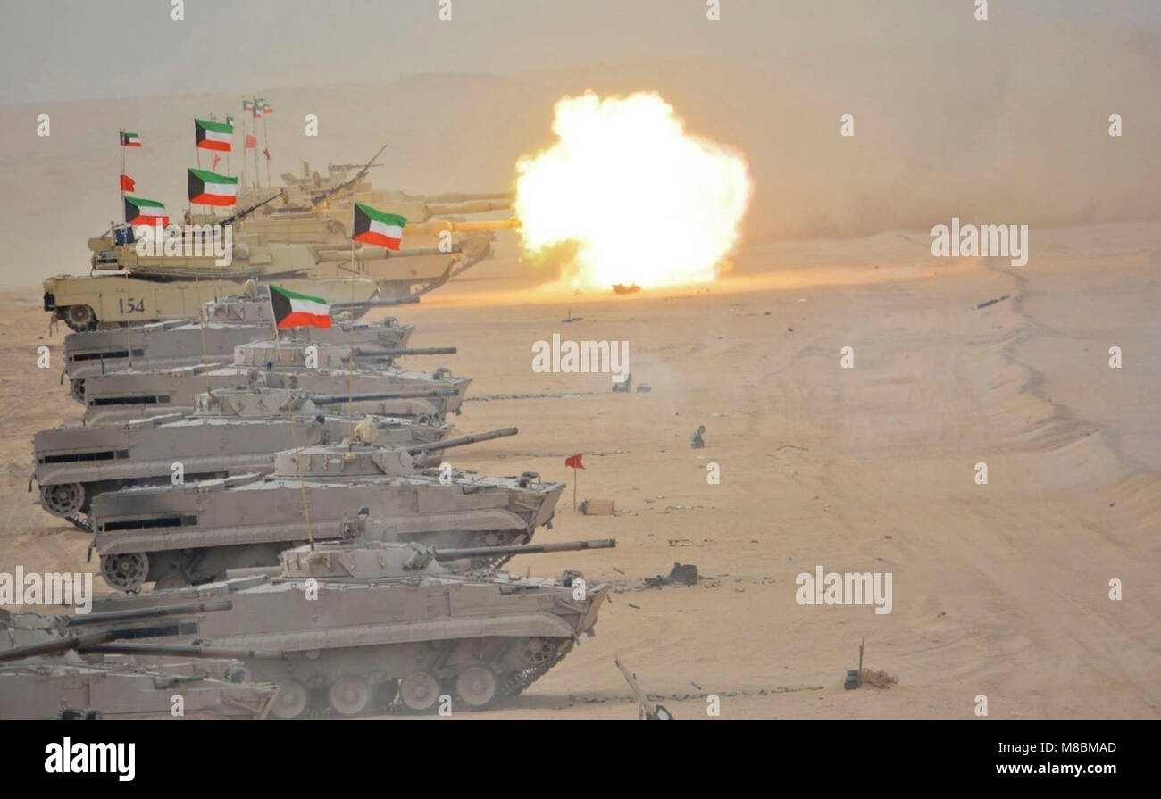 CAMP BUEHRING, KUWAIT- Soldiers with the Kuwaiti Land Forces fire M1 ...