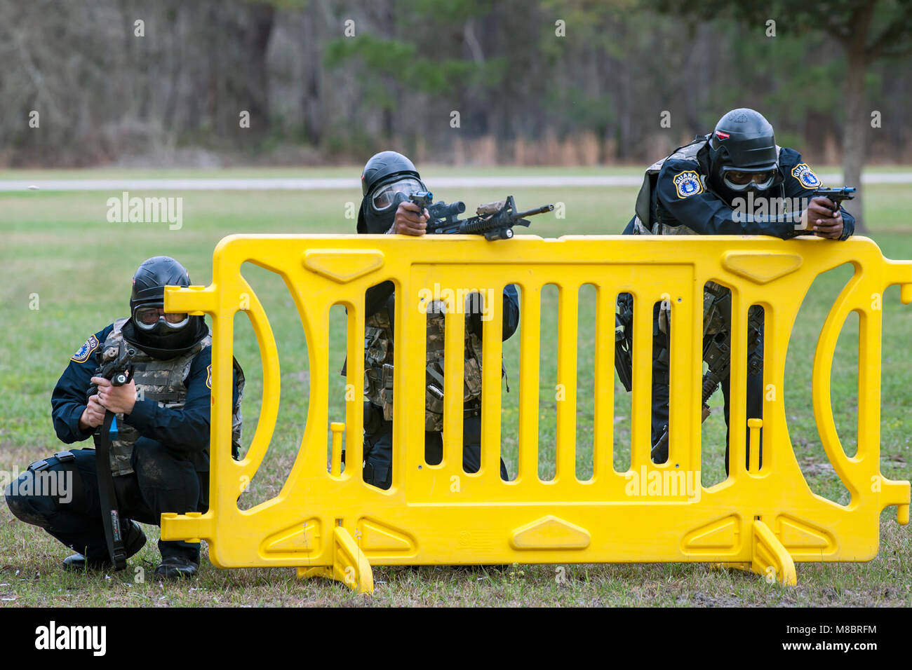 Army base barricade hi-res stock photography and images - Alamy