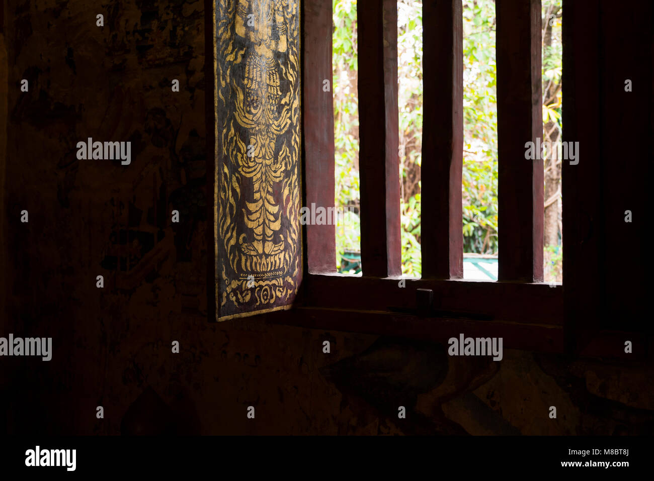 thai temple window, chiang mai thailand Stock Photo - Alamy