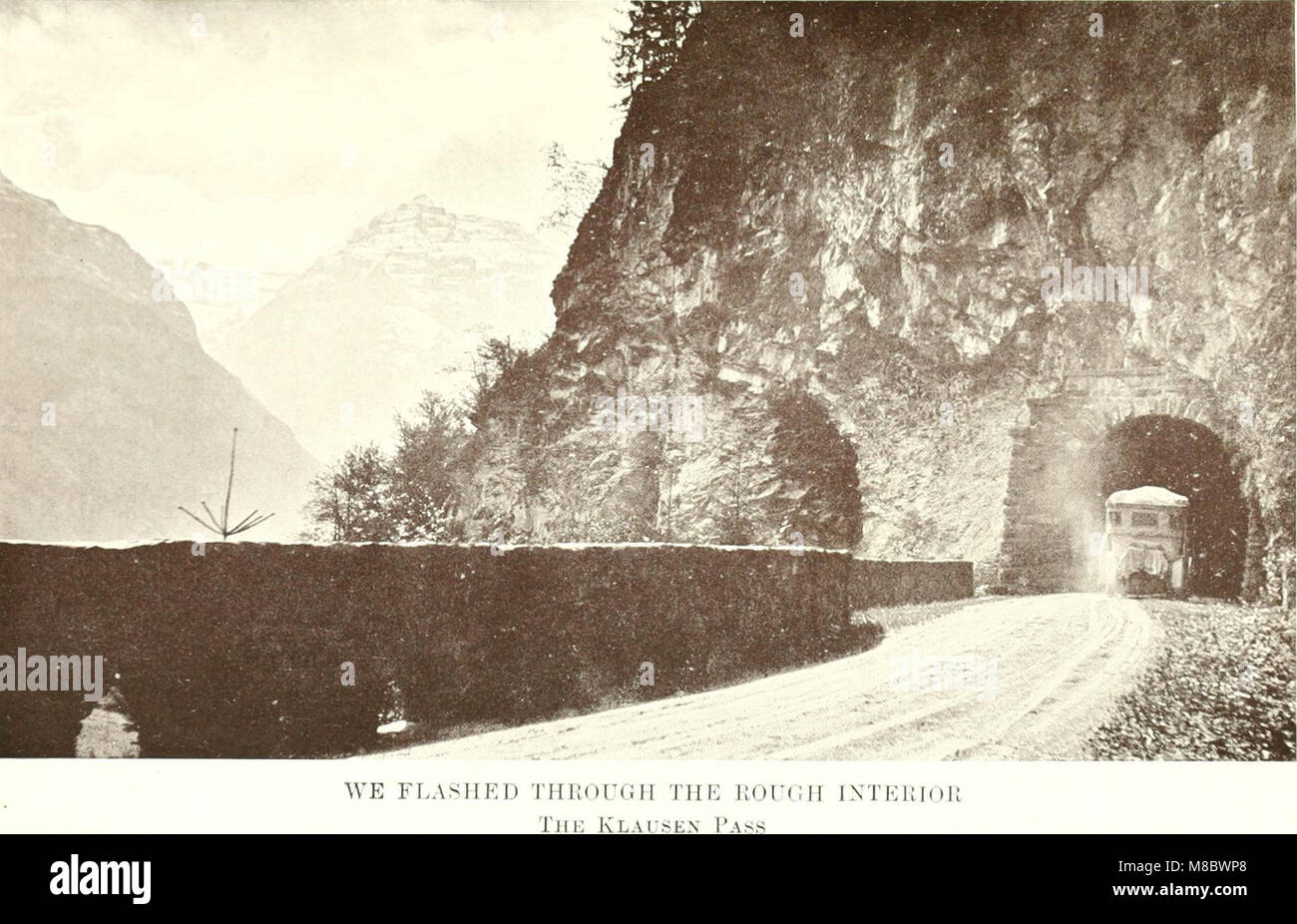 En route; a descriptive automobile tour through nine countries and over ...