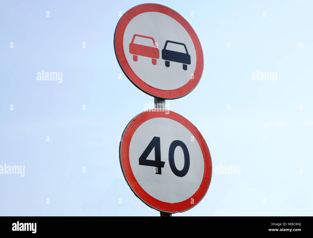 Traffic speed warning indicator road hi-res stock photography and ...