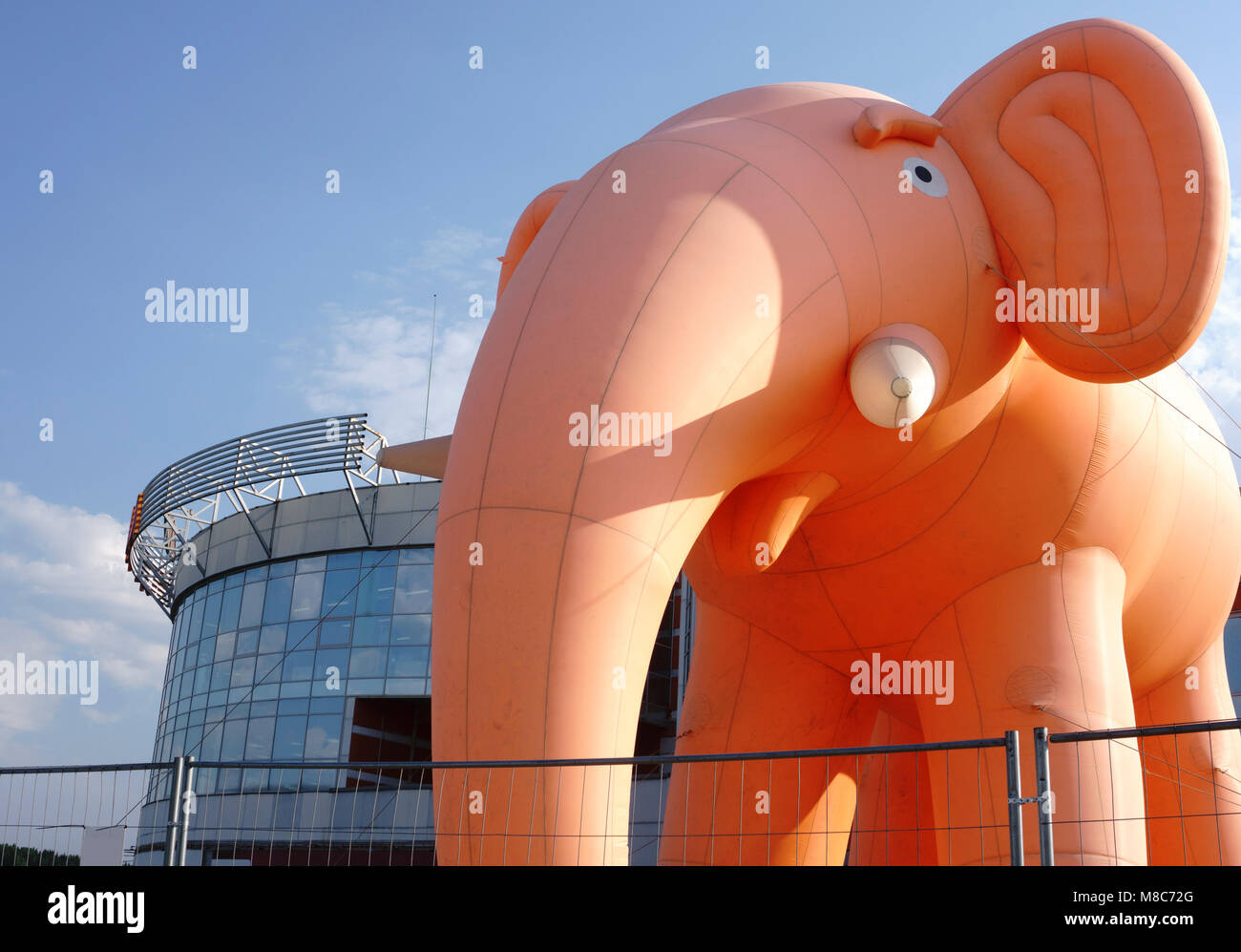 Pink elephant inflatable hi-res stock photography and images - Alamy