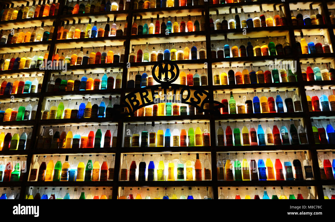 Brettos bar is one of the oldest in Athens, Greece Stock Photo - Alamy