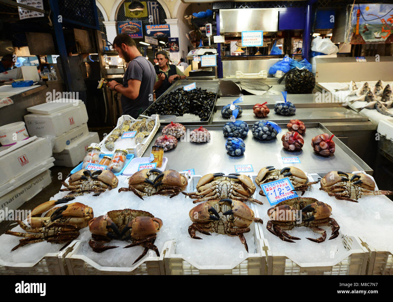 Greek crabs hi-res stock photography and images - Alamy