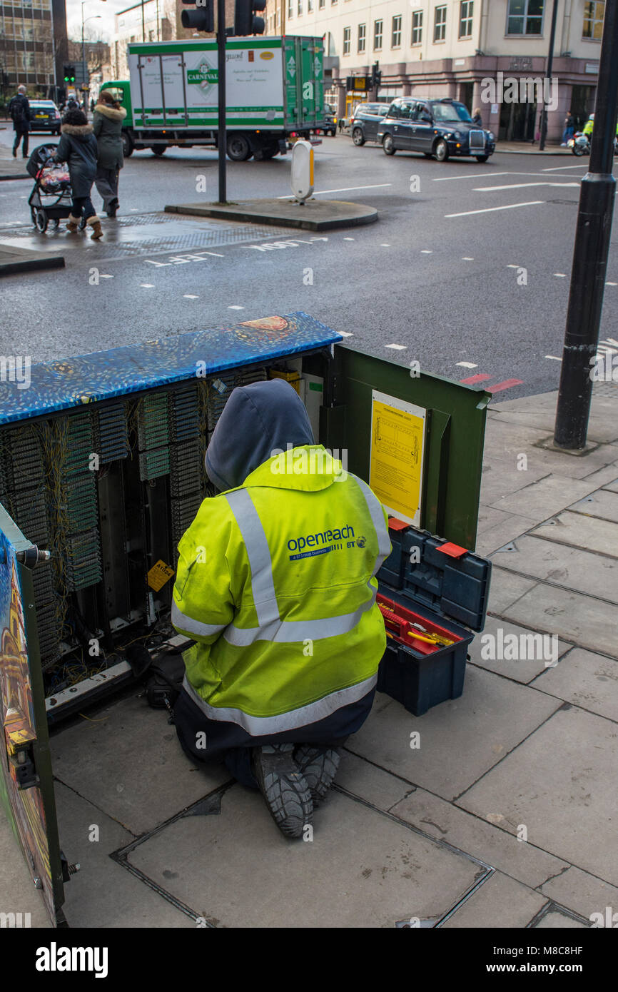 Bt telephone exchange hi-res stock photography and images - Alamy