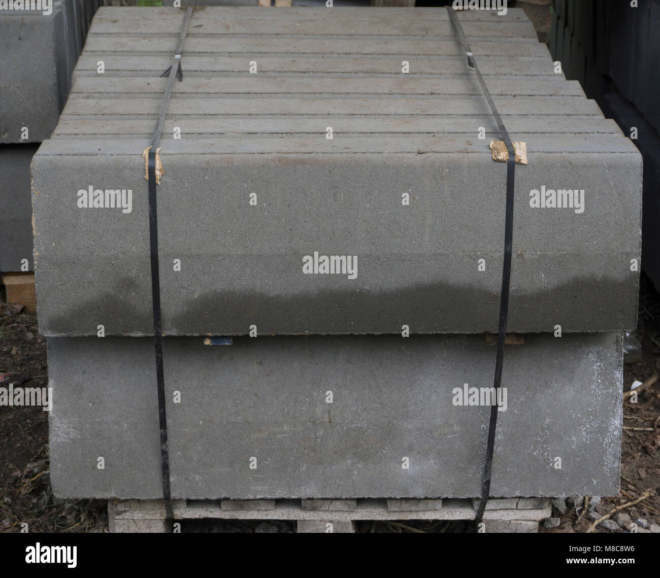 Curbstone High Resolution Stock Photography and Images - Alamy