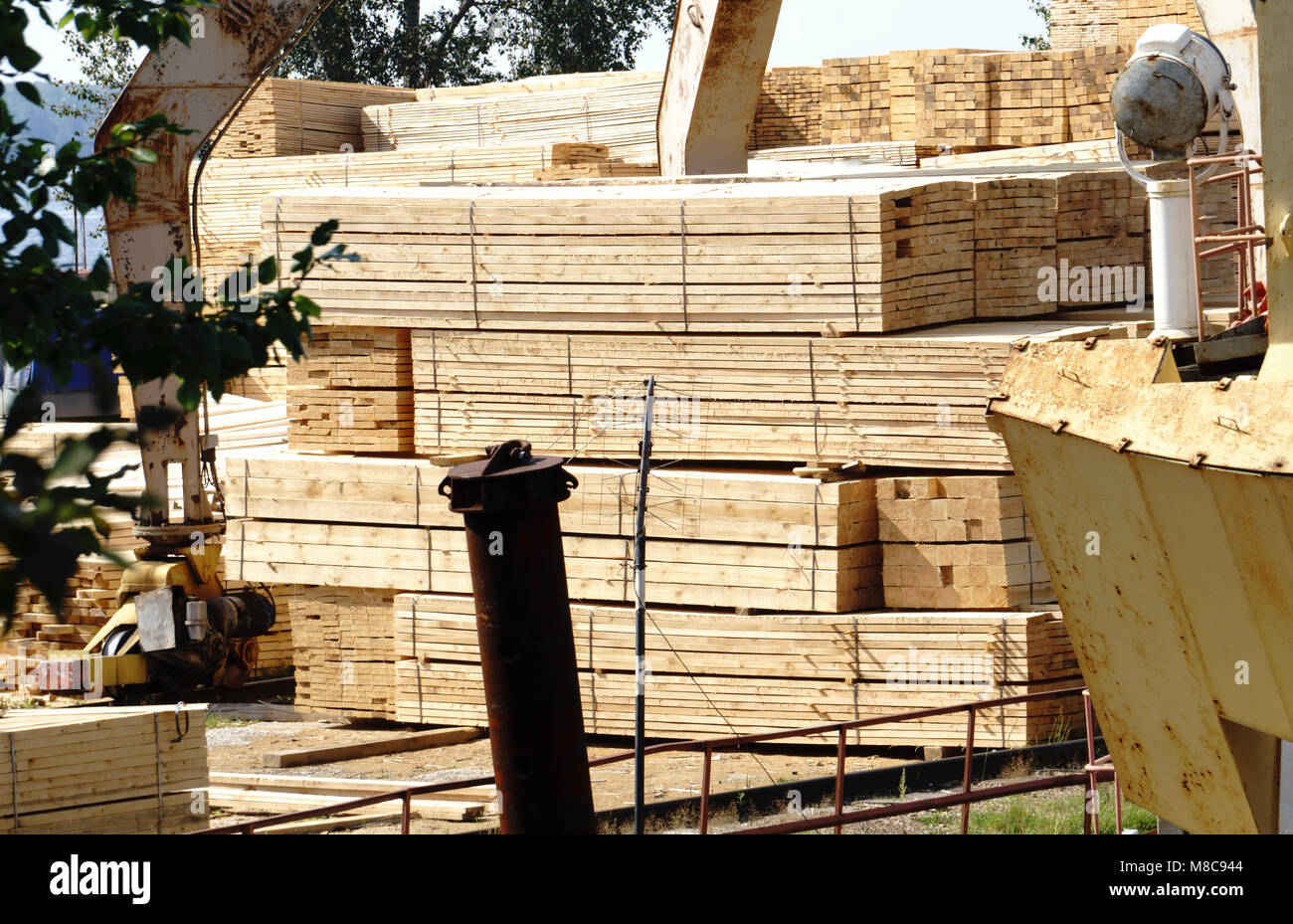 Loading Log Ship High Resolution Stock Photography and Images - Alamy