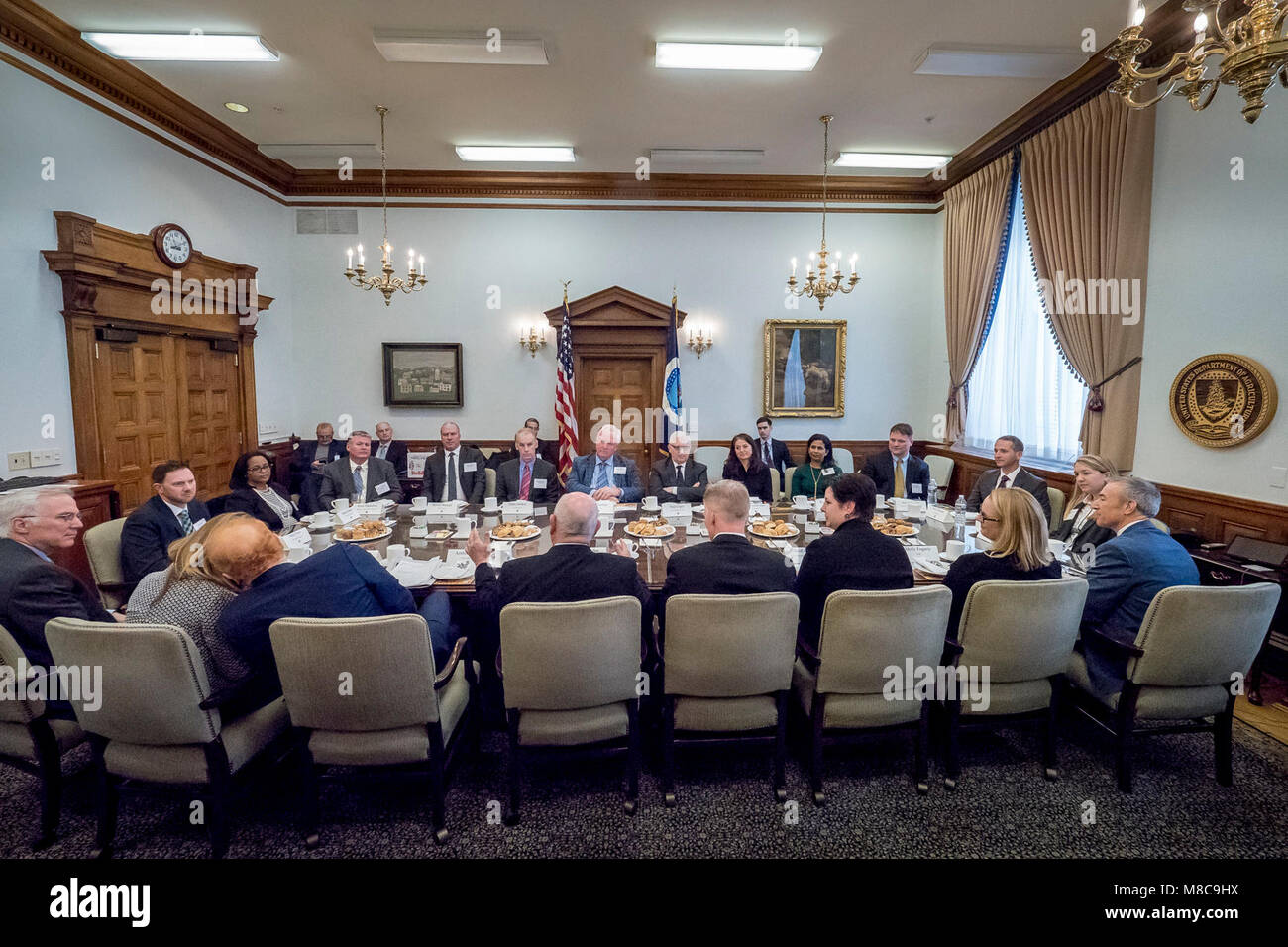 2017 usda building hi-res stock photography and images - Alamy