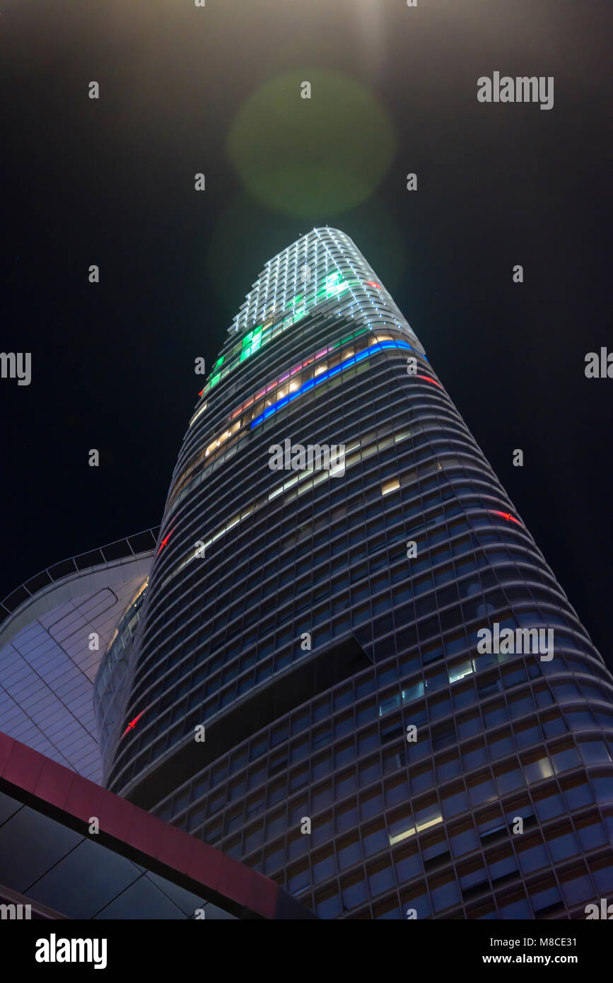 64 story skyscraper hi-res stock photography and images - Alamy
