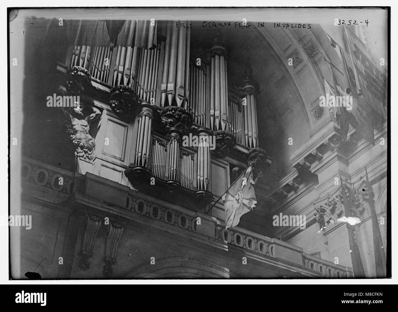 This image shows the first German flag displayed at the Invalides in ...