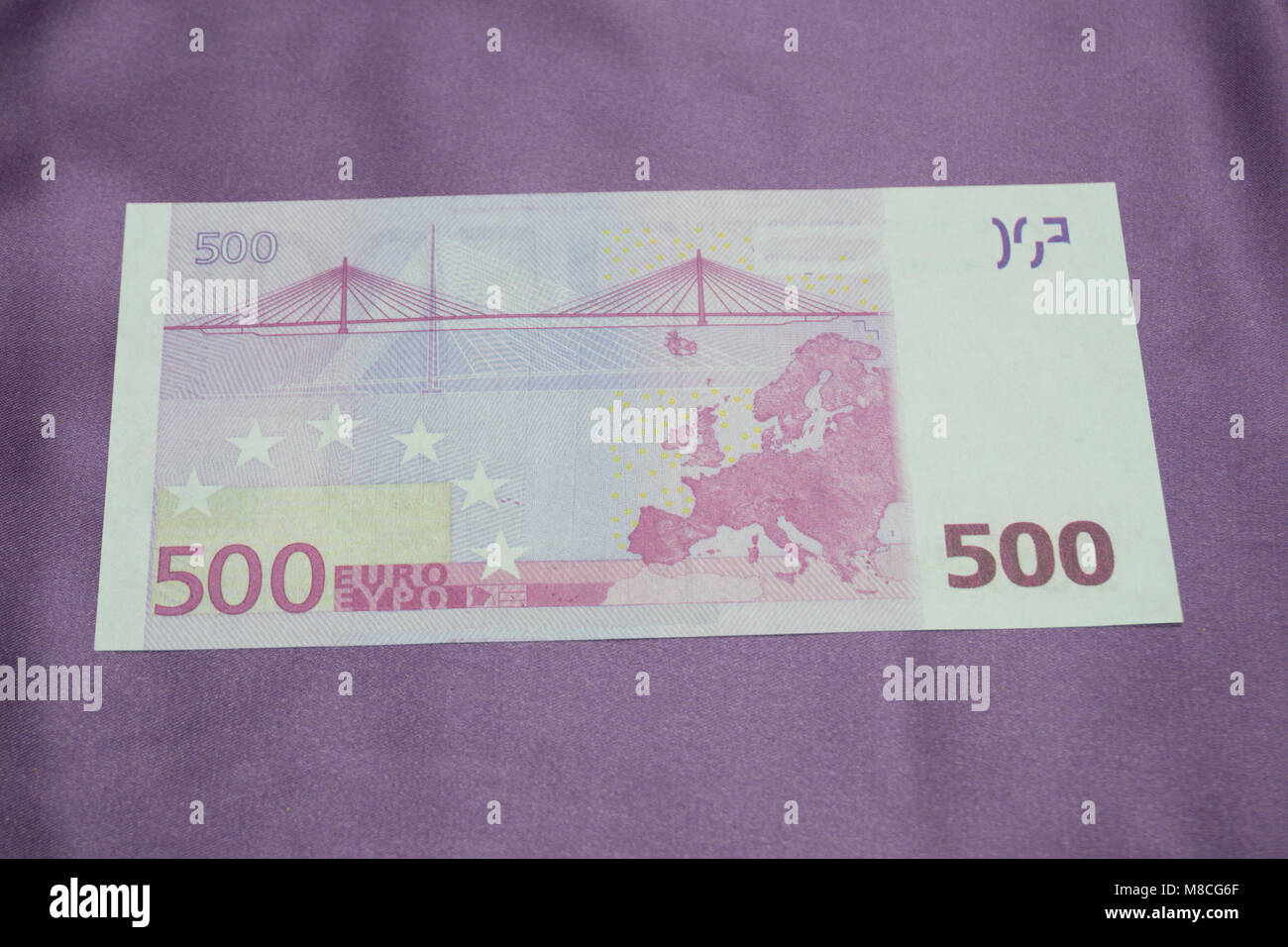 500 Euro notes background texture Stock Photo - Alamy