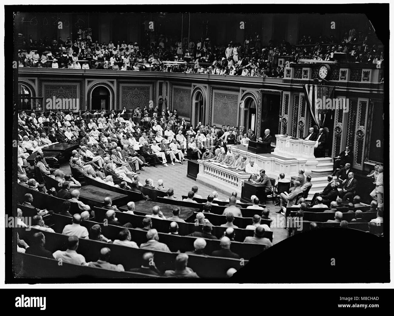 Photograph of President Woodrow Wilson addressing Congress on the issue ...