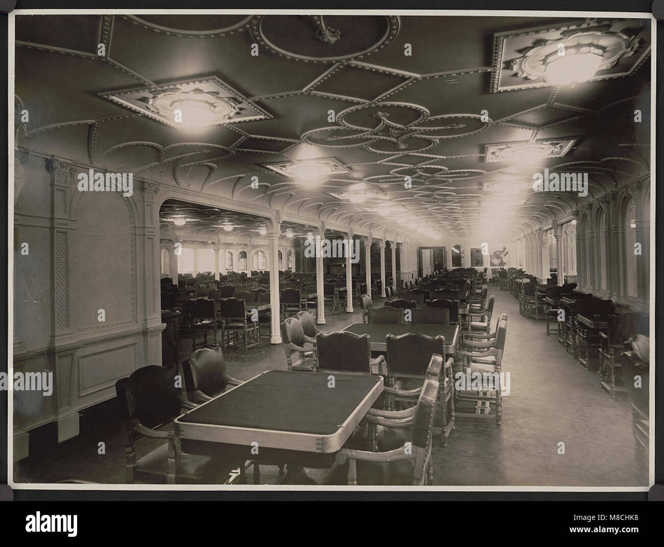The first-class dining room of the White Star Line's RMS Olympic ...