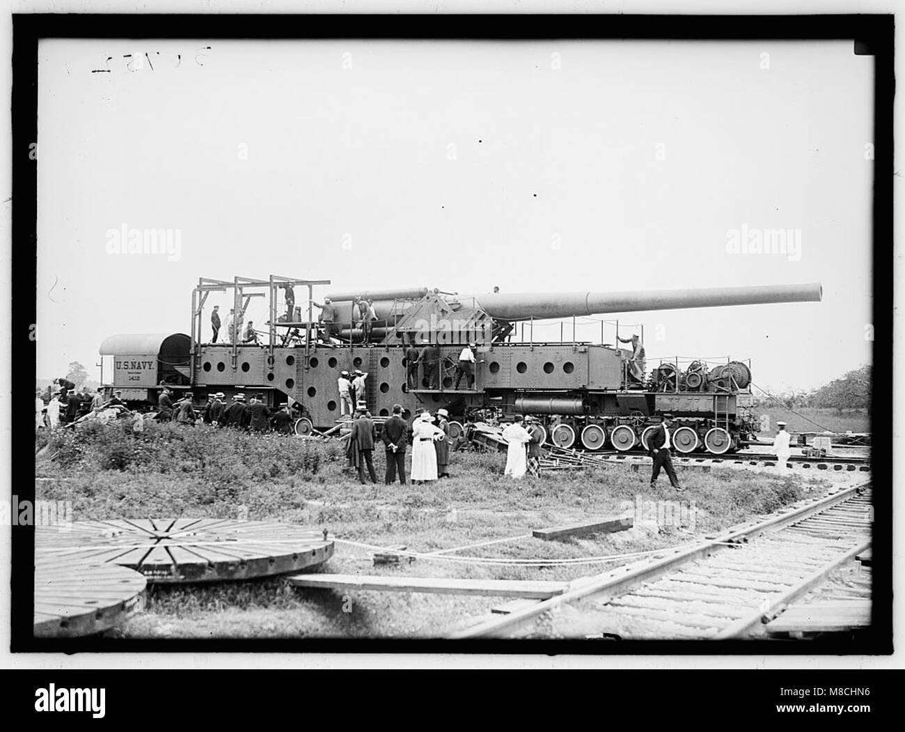 Ancient indian guns hi-res stock photography and images - Alamy