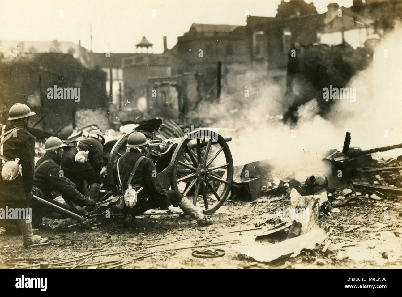 Shanghai destroyed after japonese bombing, China 1937 Stock Photo - Alamy