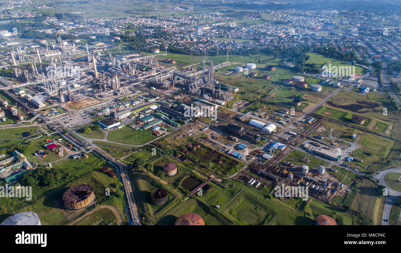 Petrotrin Oil Refinery Trinidad & Tobago Stock Photo - Alamy