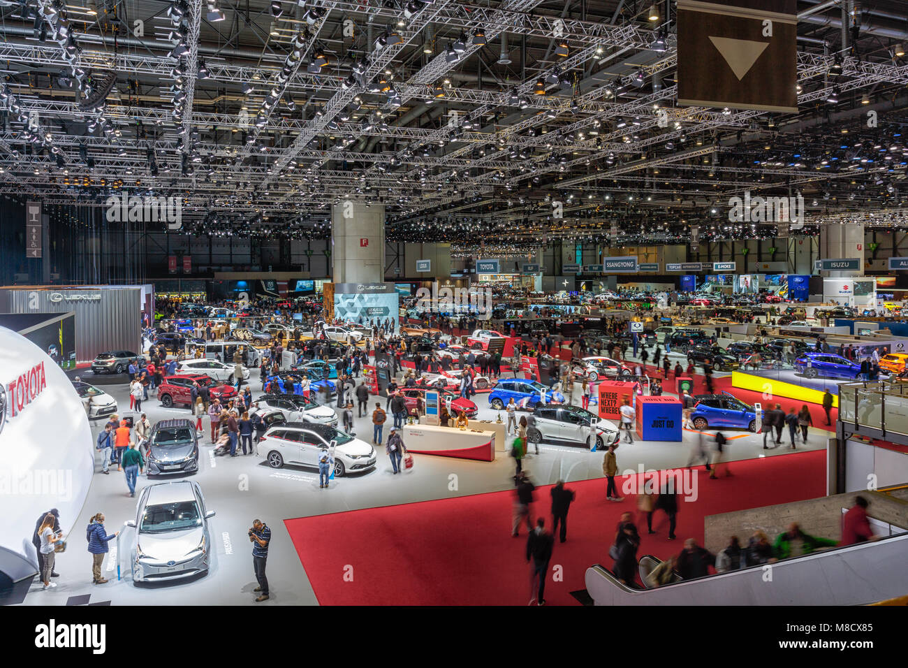 Car show indoors hi-res stock photography and images - Alamy