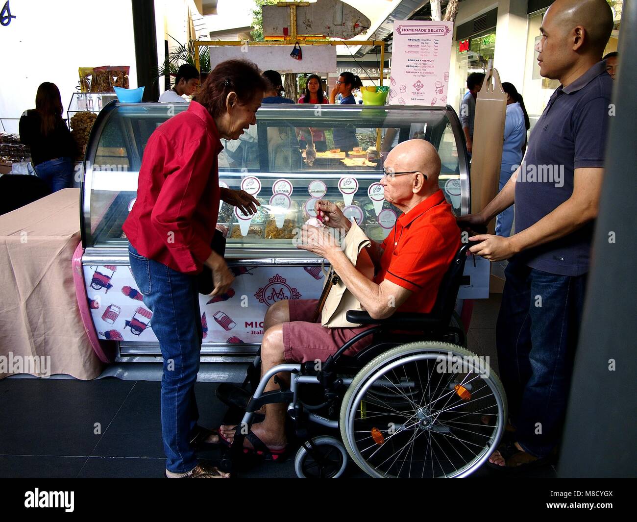 QUEZON CITY, PHILIPPINES - MARCH 9, 2018: Bazaar stalls in UP Town ...