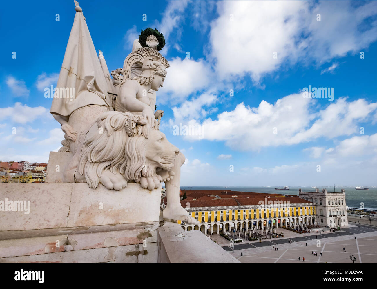 Valour hi-res stock photography and images - Alamy