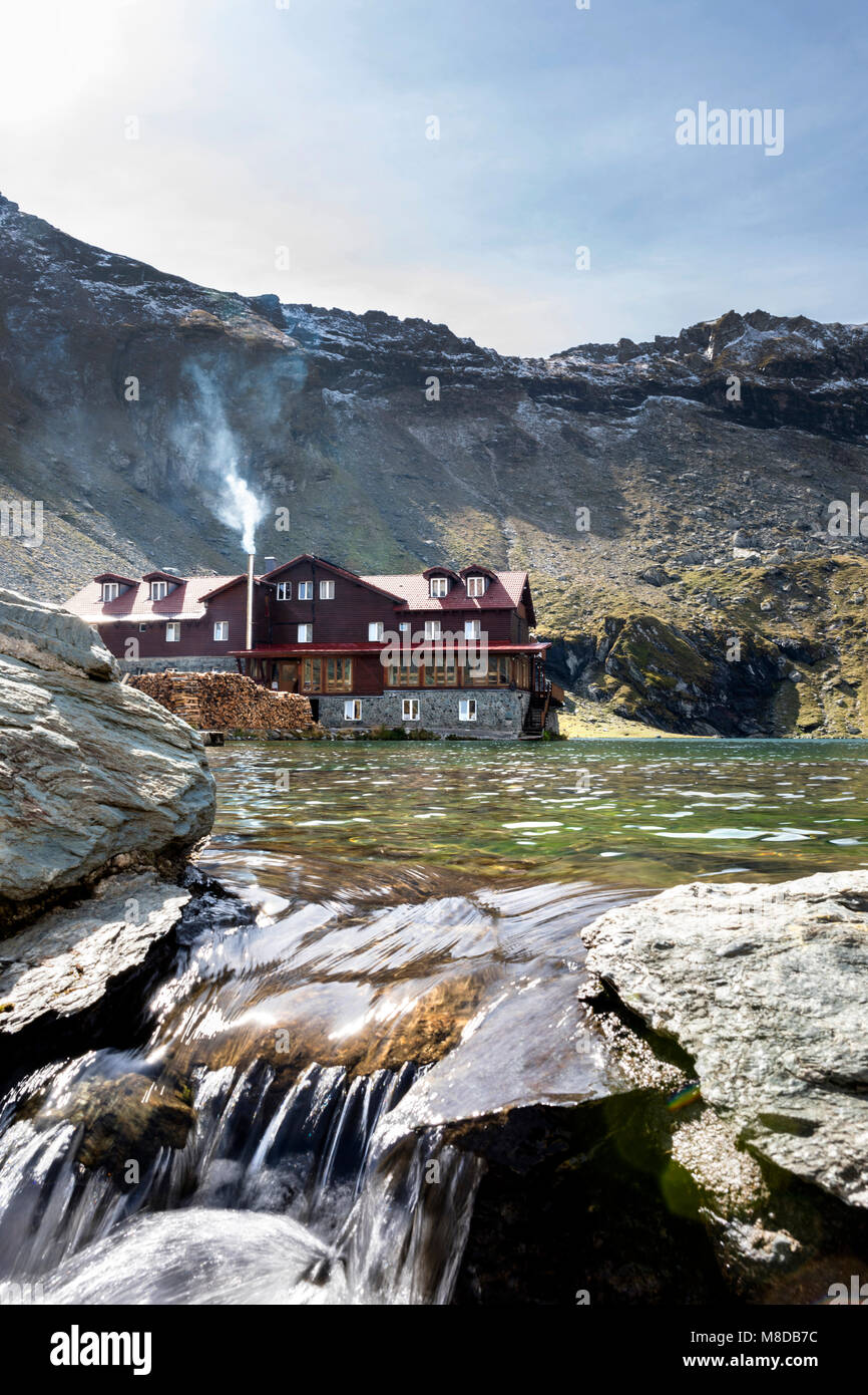 Balea lake, Fagaras Mountain, Carpathians mountains, Cartisoara village ...