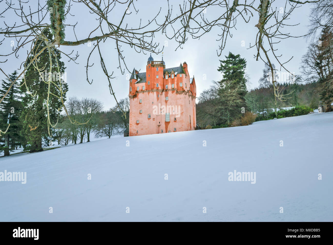 CRAIGIEVAR CASTLE ABERDEENSHIRE SCOTLAND THE PINK TOWER ON A SNOW ...