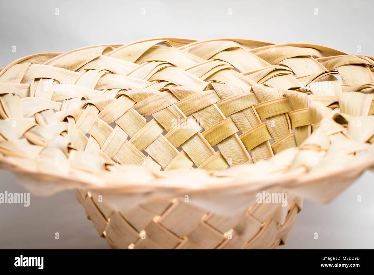 Coconut frond weaving hi-res stock photography and images - Alamy