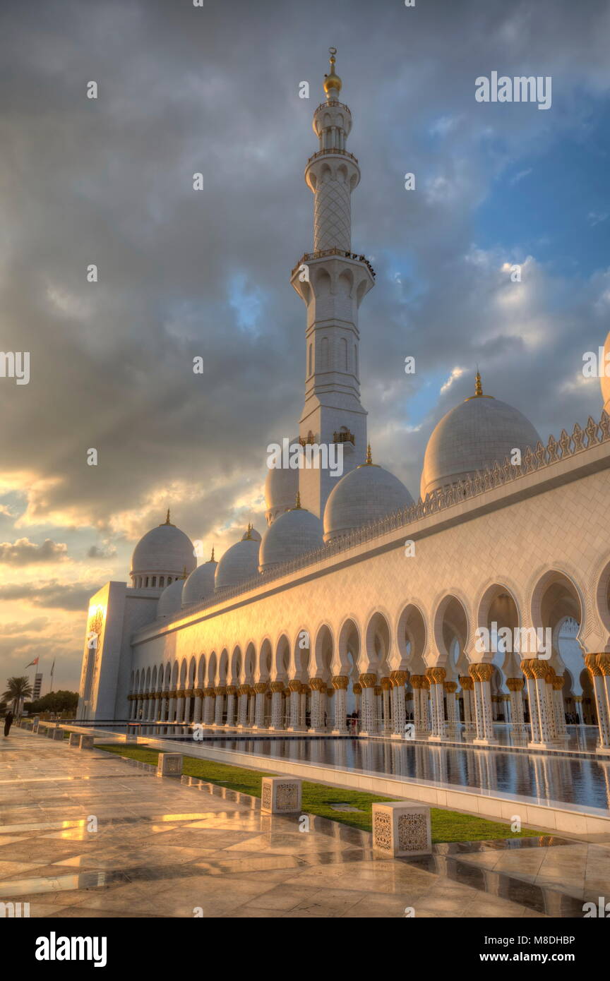 ABU DHABI, UAE - FEBRUARY 01: Sheikh Zayed Grand Mosque, Abu Dhabi, UAE ...