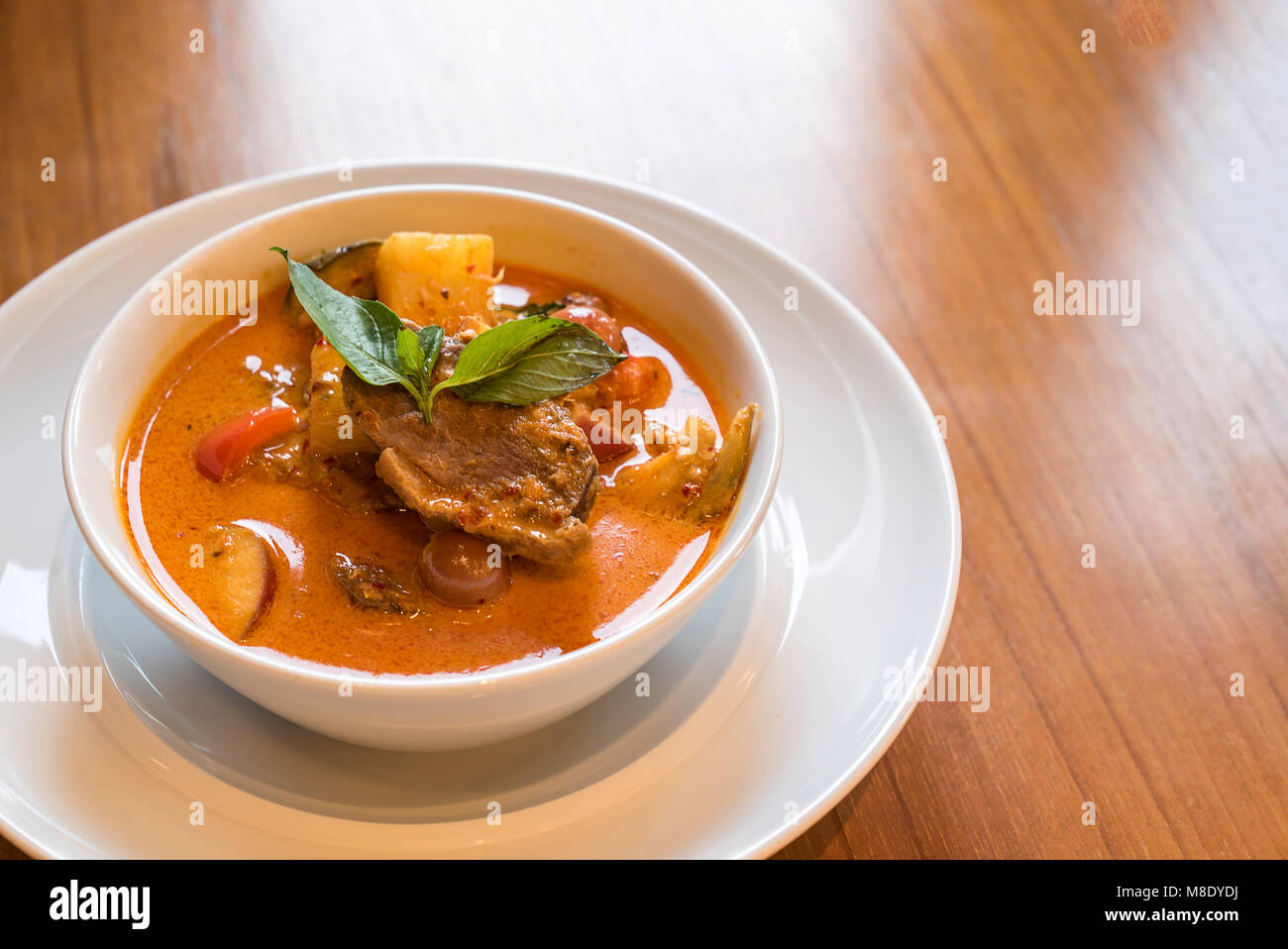 Roasted duck red curry, Thai Traditional food Stock Photo - Alamy