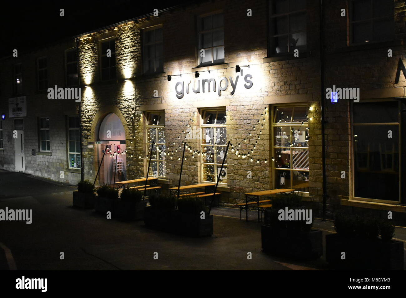 Cafe in Leeds at night Stock Photo - Alamy