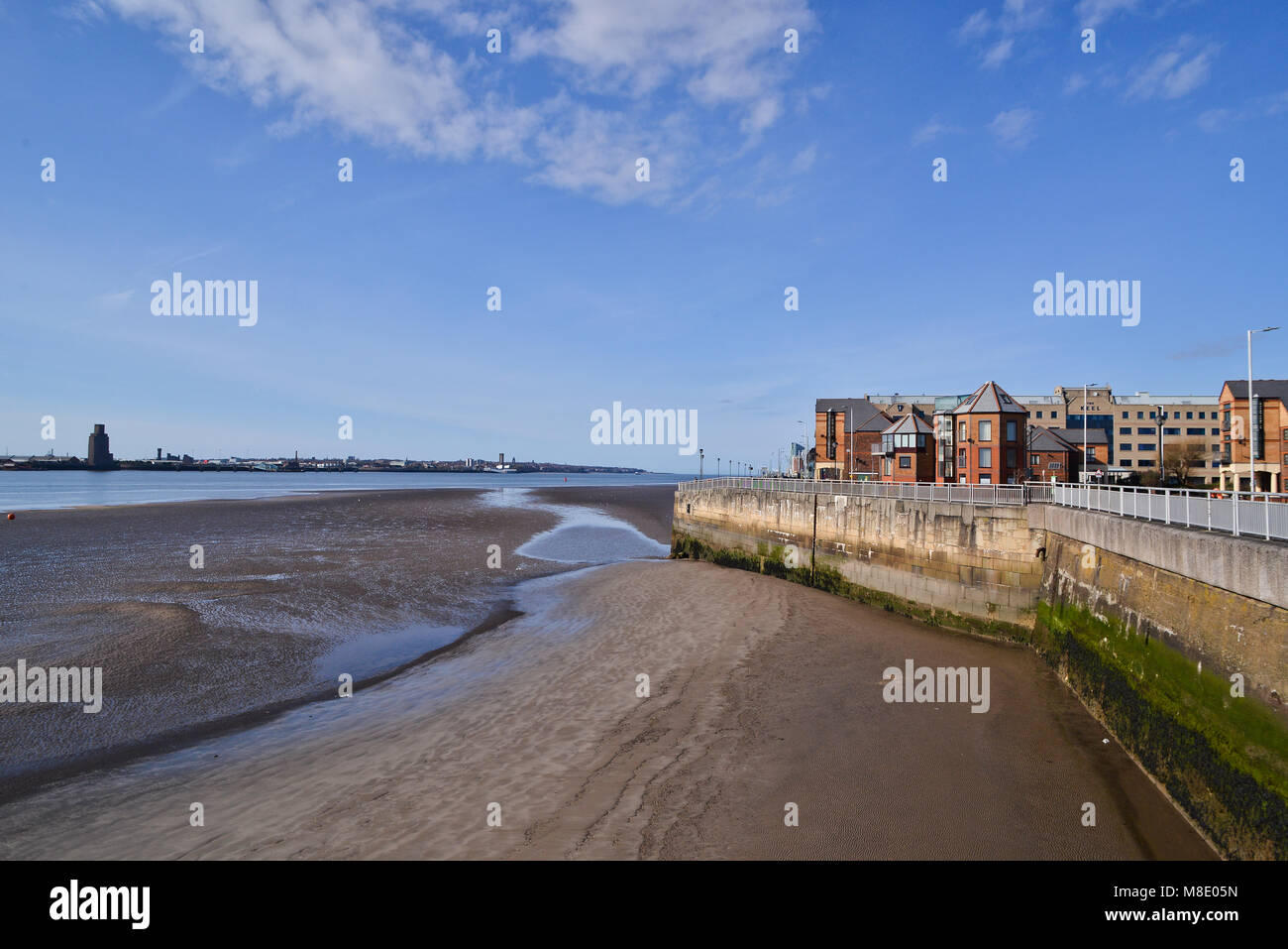 River Mersey & Liverpool Stock Photo - Alamy