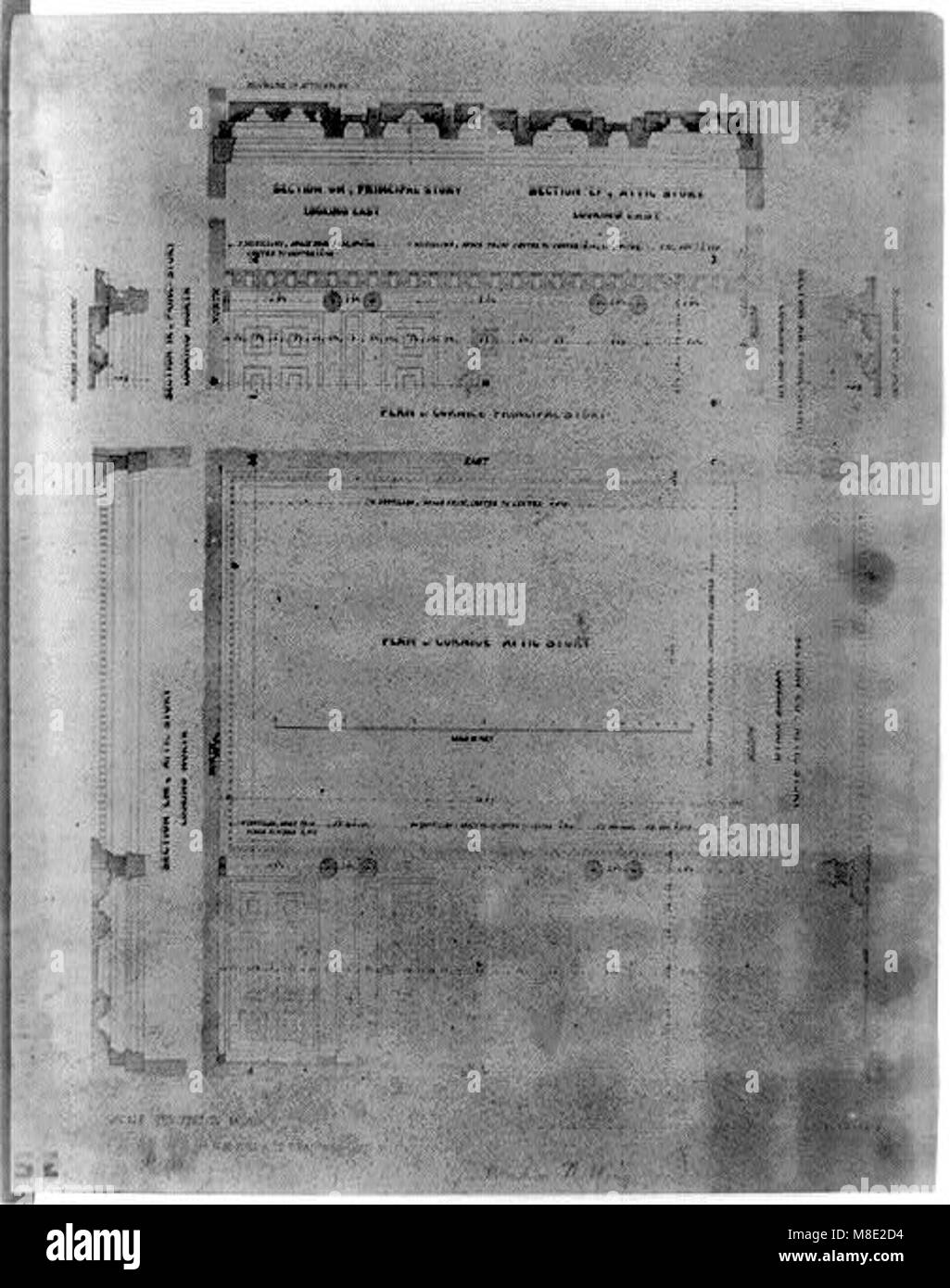 Cornice building Black and White Stock Photos & Images - Alamy