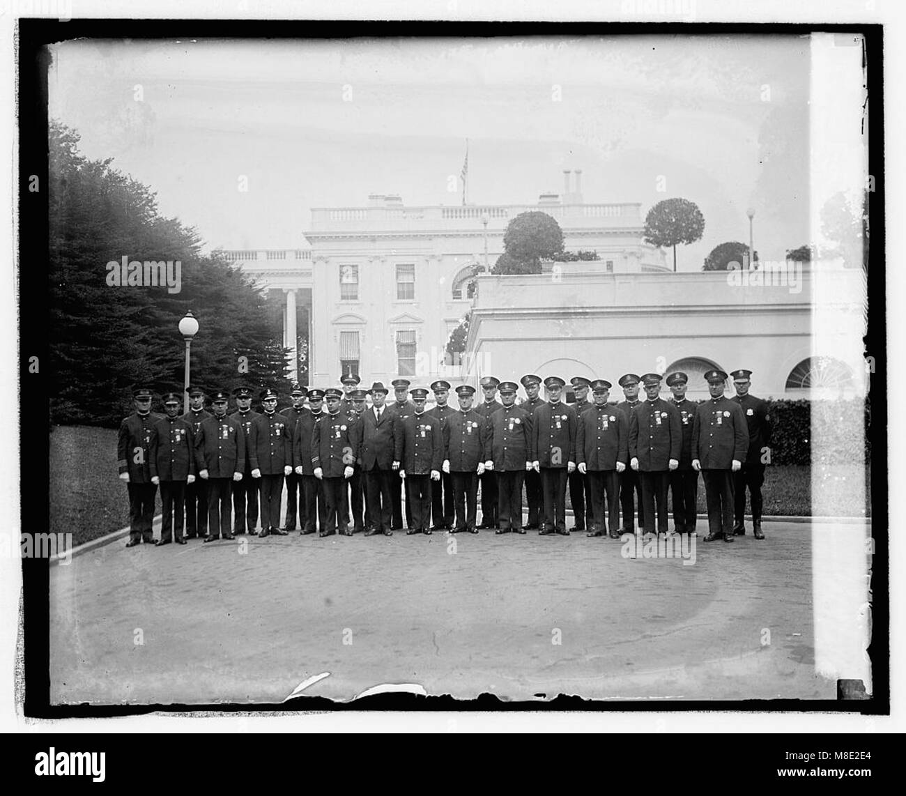 The image depicts the police force in Portland, Oregon, on September 19 ...