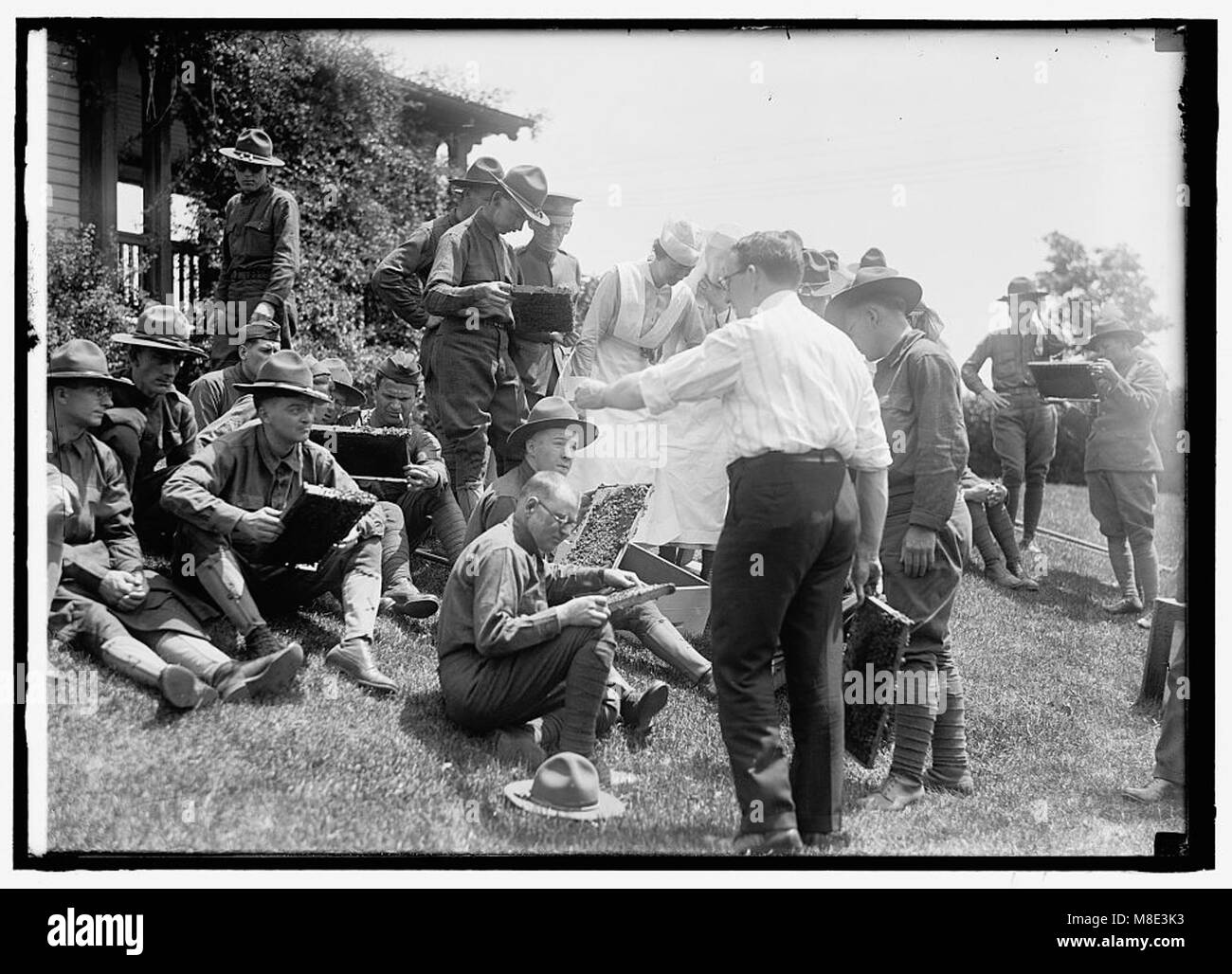 Injured soldier recovery hi-res stock photography and images - Alamy