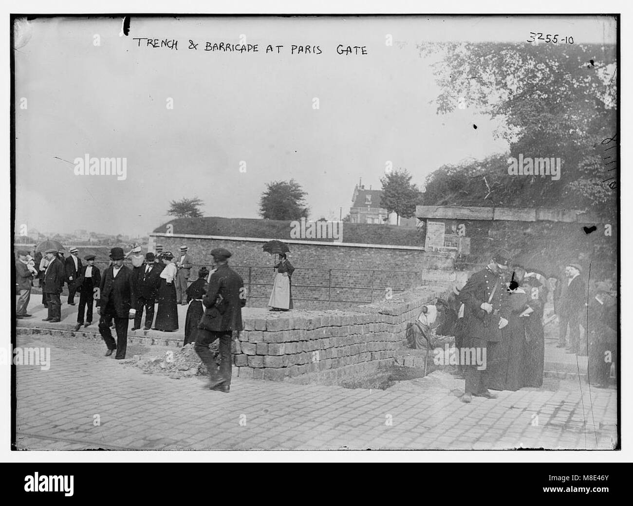 Trench & barricade at Paris gate LCCN2014697728 Stock Photo - Alamy