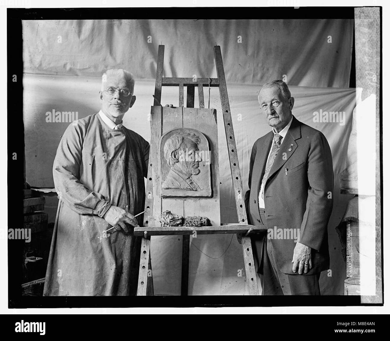 A photograph of Ulric S.J. Dunbar and Col. D.H. Oldroyd, two notable ...
