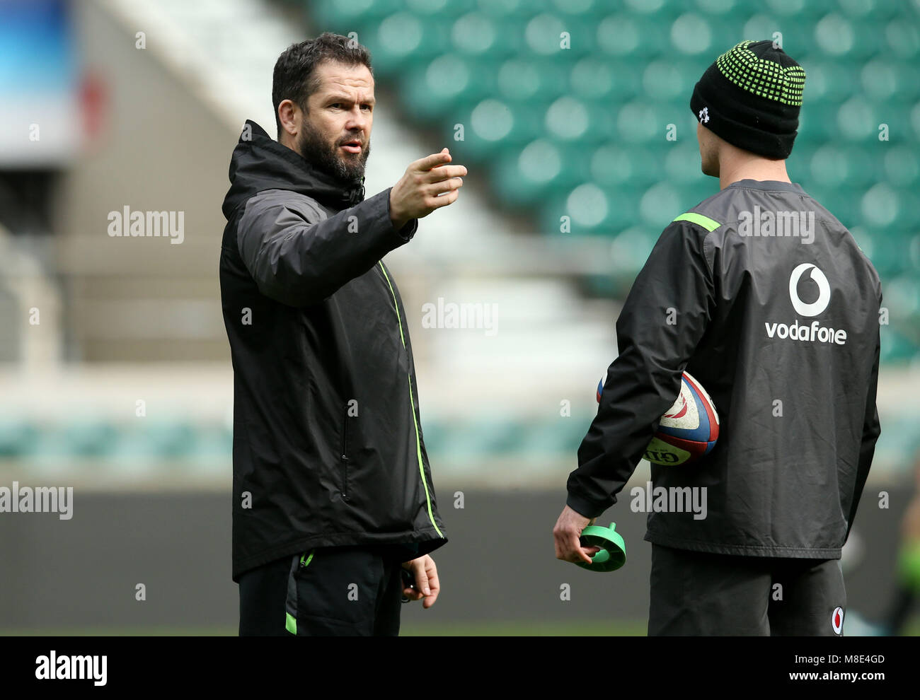 Ireland coach Andy Farrell and Jonny Sexton during the Captain's Run at ...