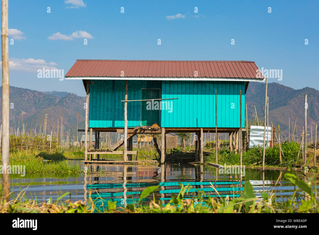 Traditional burmese house hi-res stock photography and images - Alamy