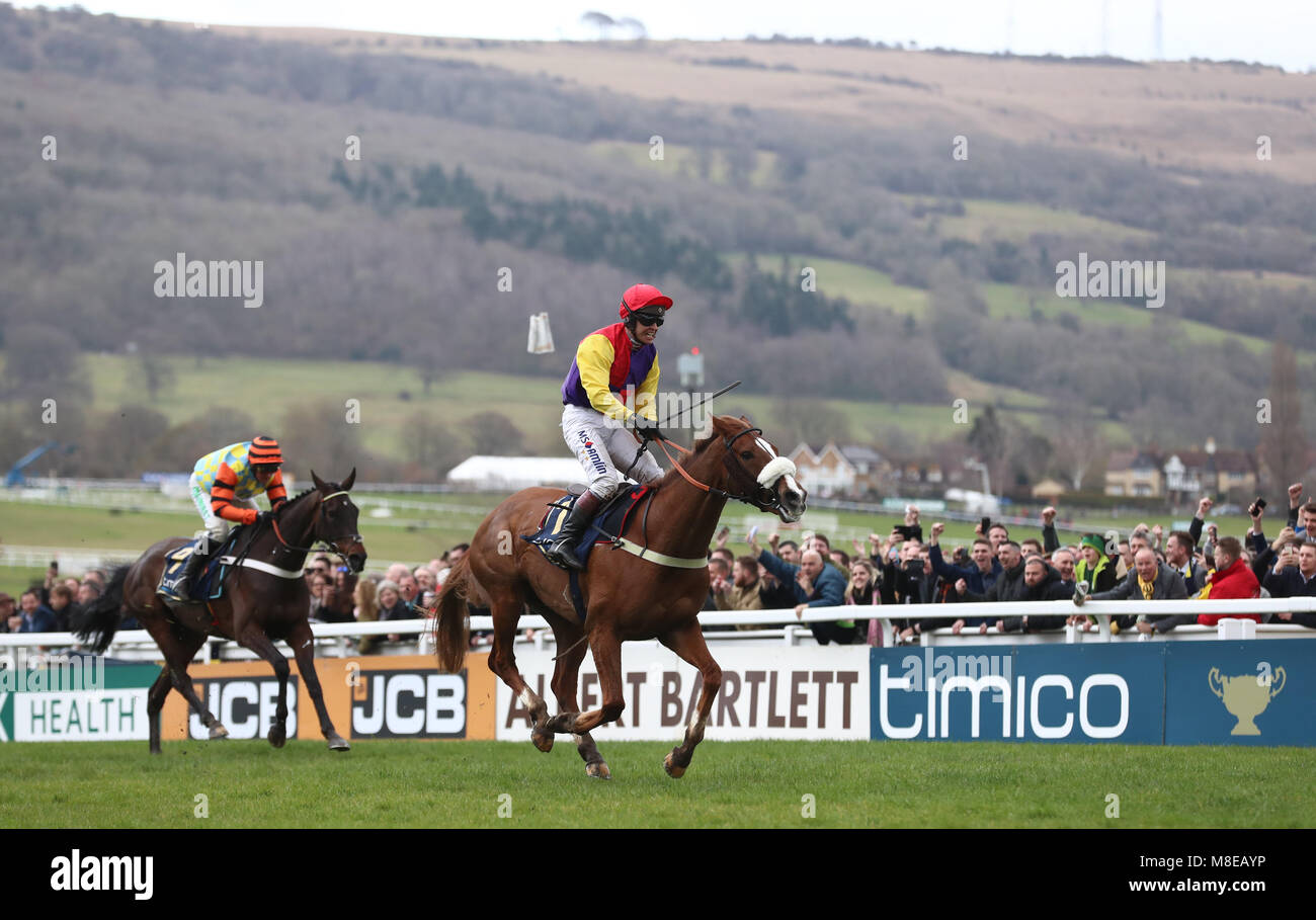 Jockey Richard Johnson on board Native River (right) winning the Timico ...