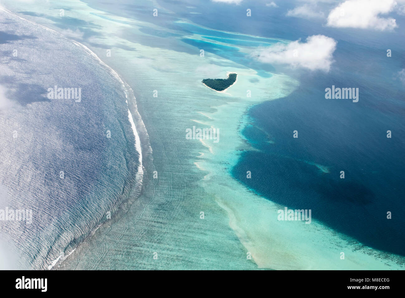 Beautiful flying island view sunshine hi-res stock photography and ...