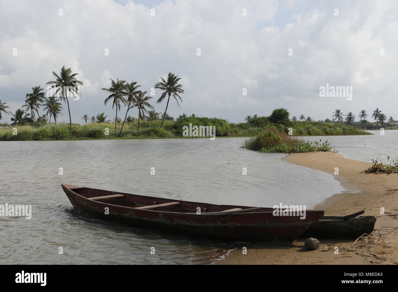 Beautiful environment along the Mono river Stock Photo - Alamy