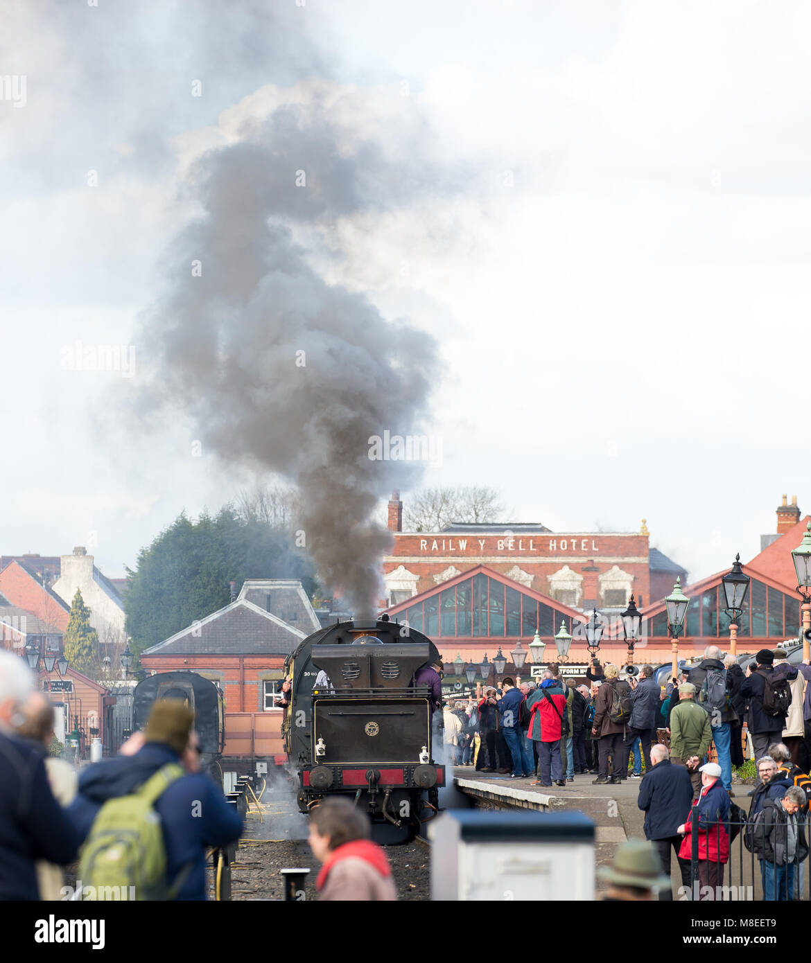Kidderminster, UK. 16th March, 2018. Severn Valley Rail enthusiasts ...