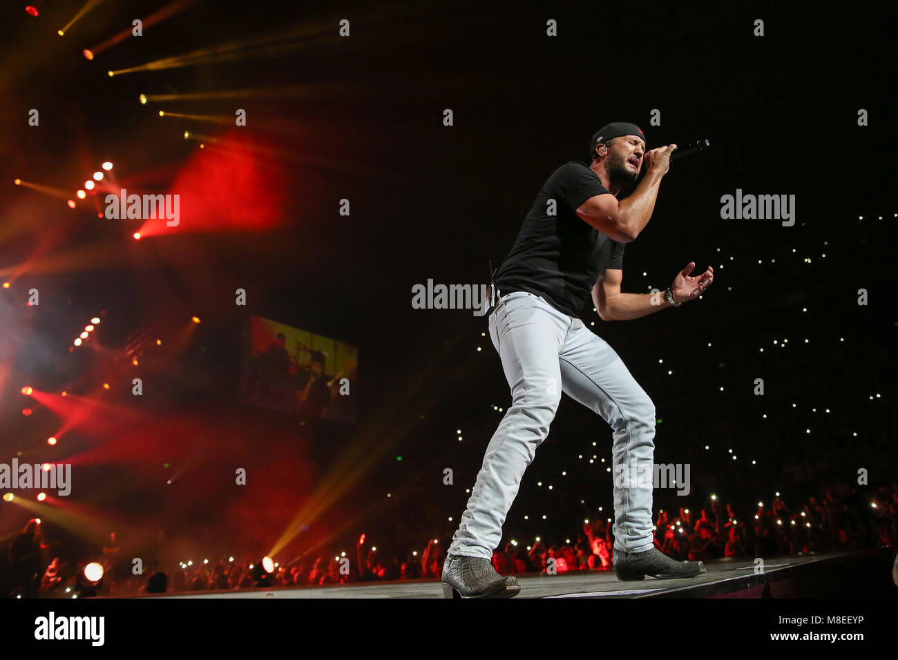 Australian country musician hi-res stock photography and images - Alamy