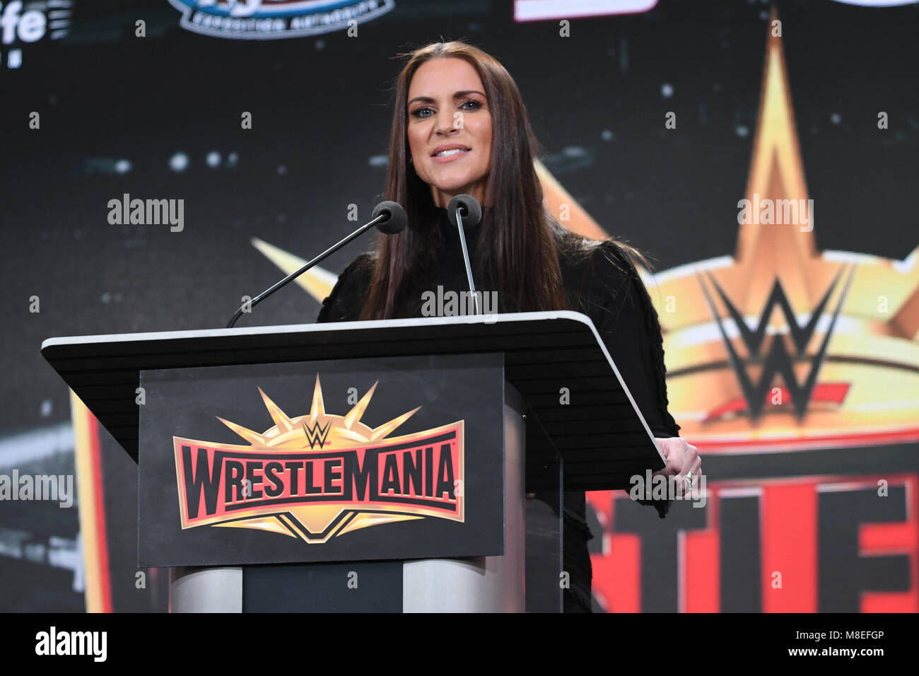Stephanie mcmahon 2019 High Resolution Stock Photography and Images - Alamy