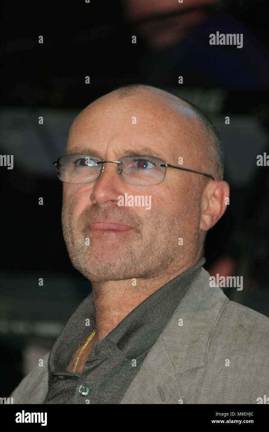PHIL COLLINS 2006 Photo By John Barrett-PHOTOlink. Photo via Credit: Newscom/Alamy Live News ...