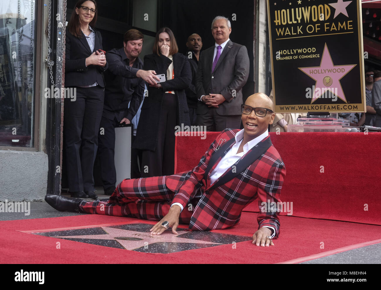 Rupaul poses hi-res stock photography and images - Alamy